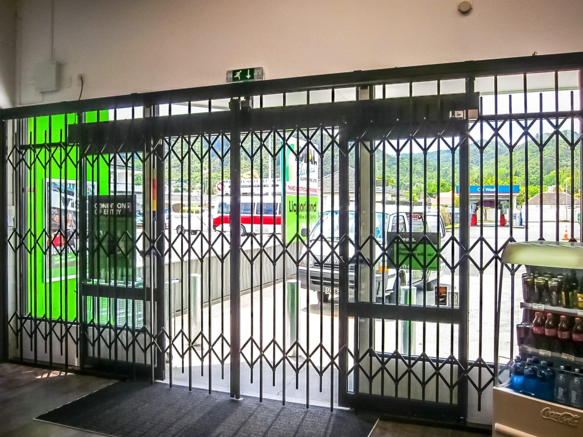 Multiguard - Steel Retractable Grilles Security | Xpanda